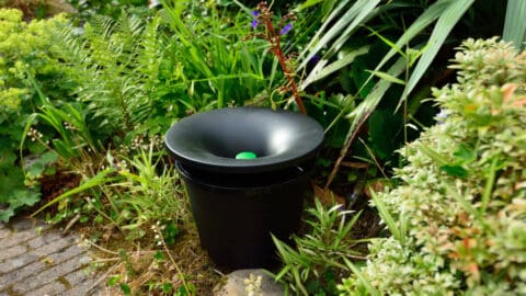 Innovative Mosquito Control: In2Care | Mosquito Treatment